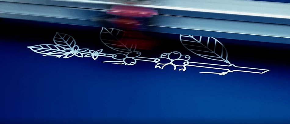 Laser engraving plastic: Best laser materials, settings & tips